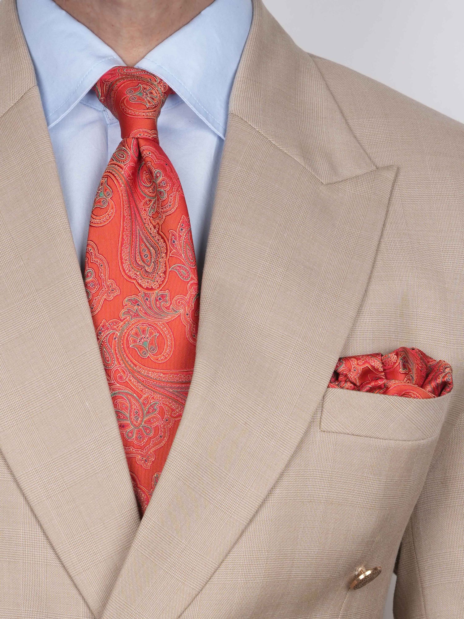 Warsan Styles | Where Quality Meets Color